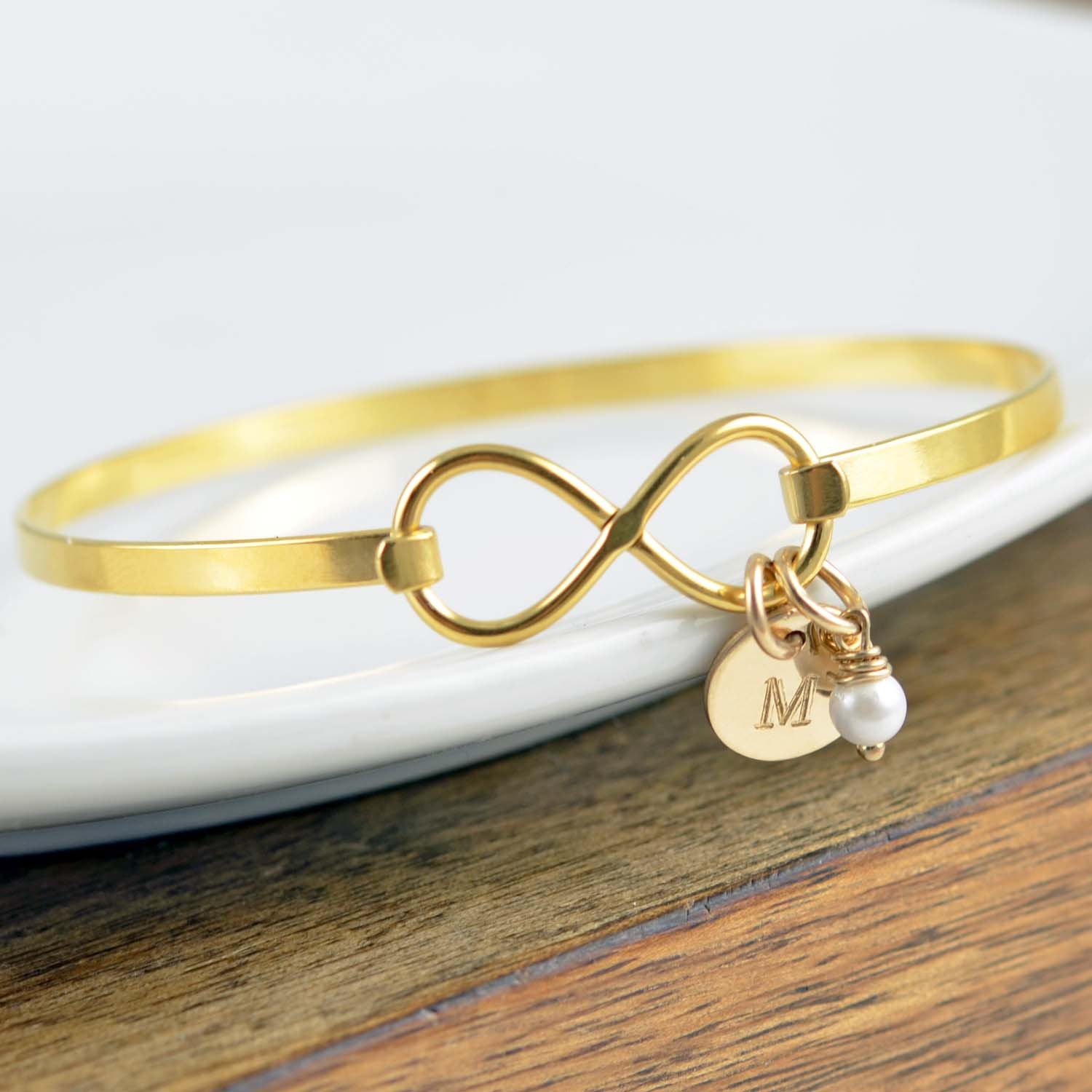 Personalized Mothers Day Bracelet, Infinity Bangle Bracelet, Mother's ...